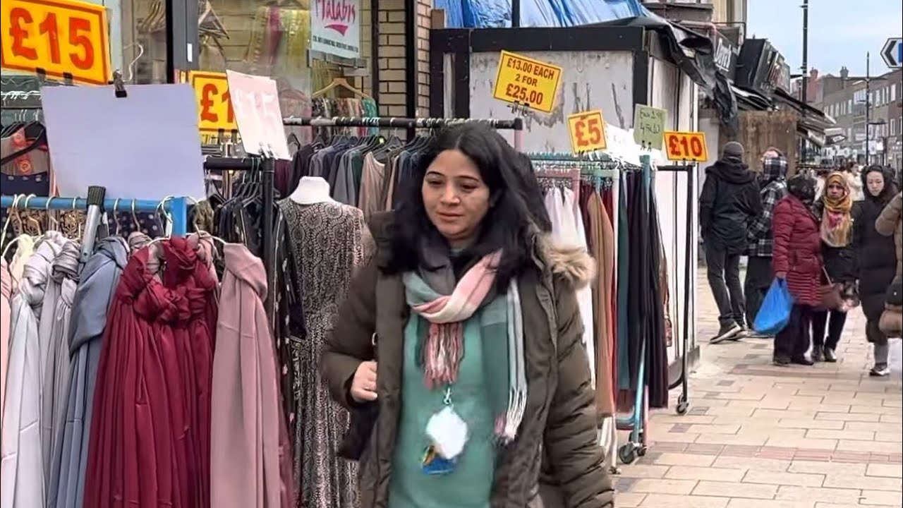 🇬🇧 EAST LONDON WALKING TOUR, GREEN STREET WALK, UPTON PARK, "LITTLE ...