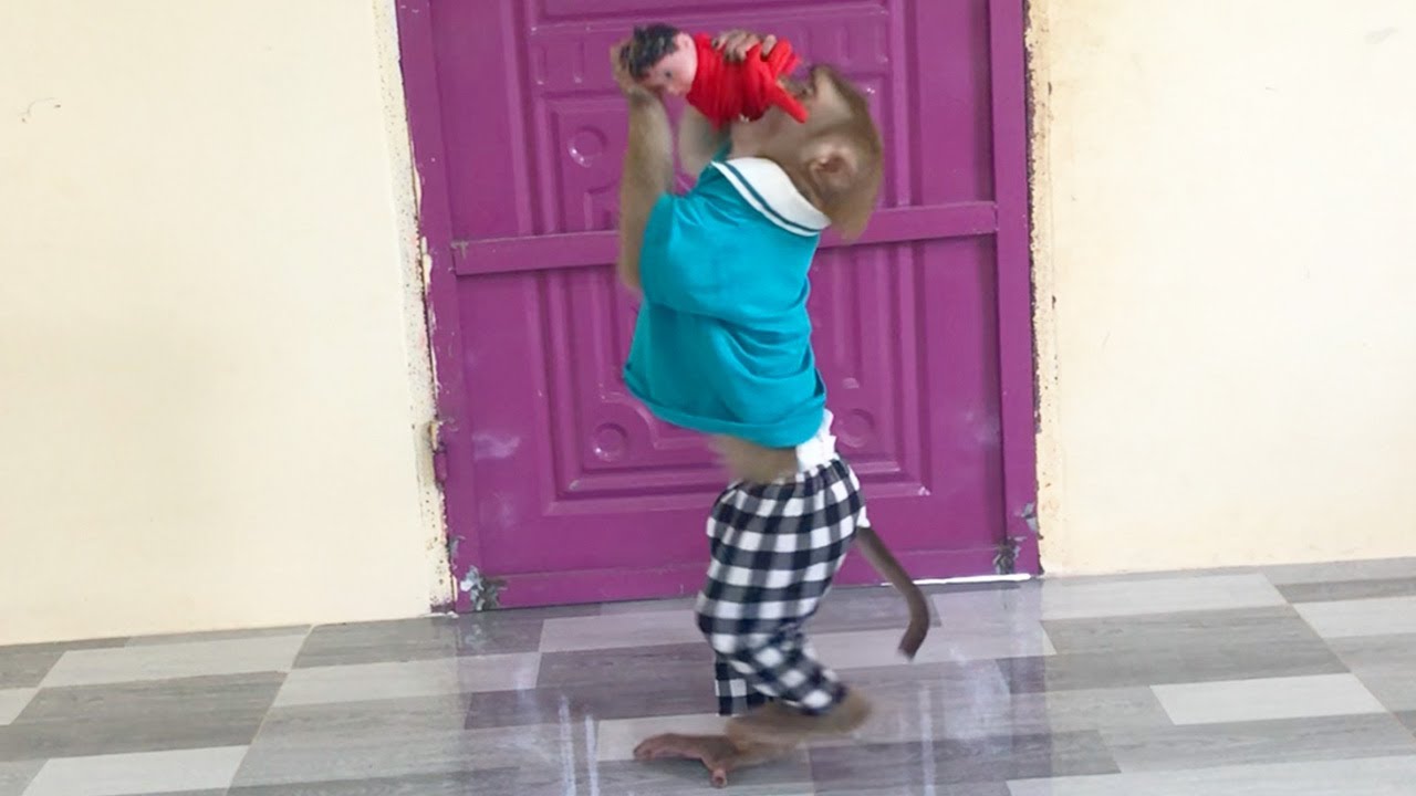 Handsome Jason Worry Upset That Mom Packing Baby Friend In Glove - YouTube