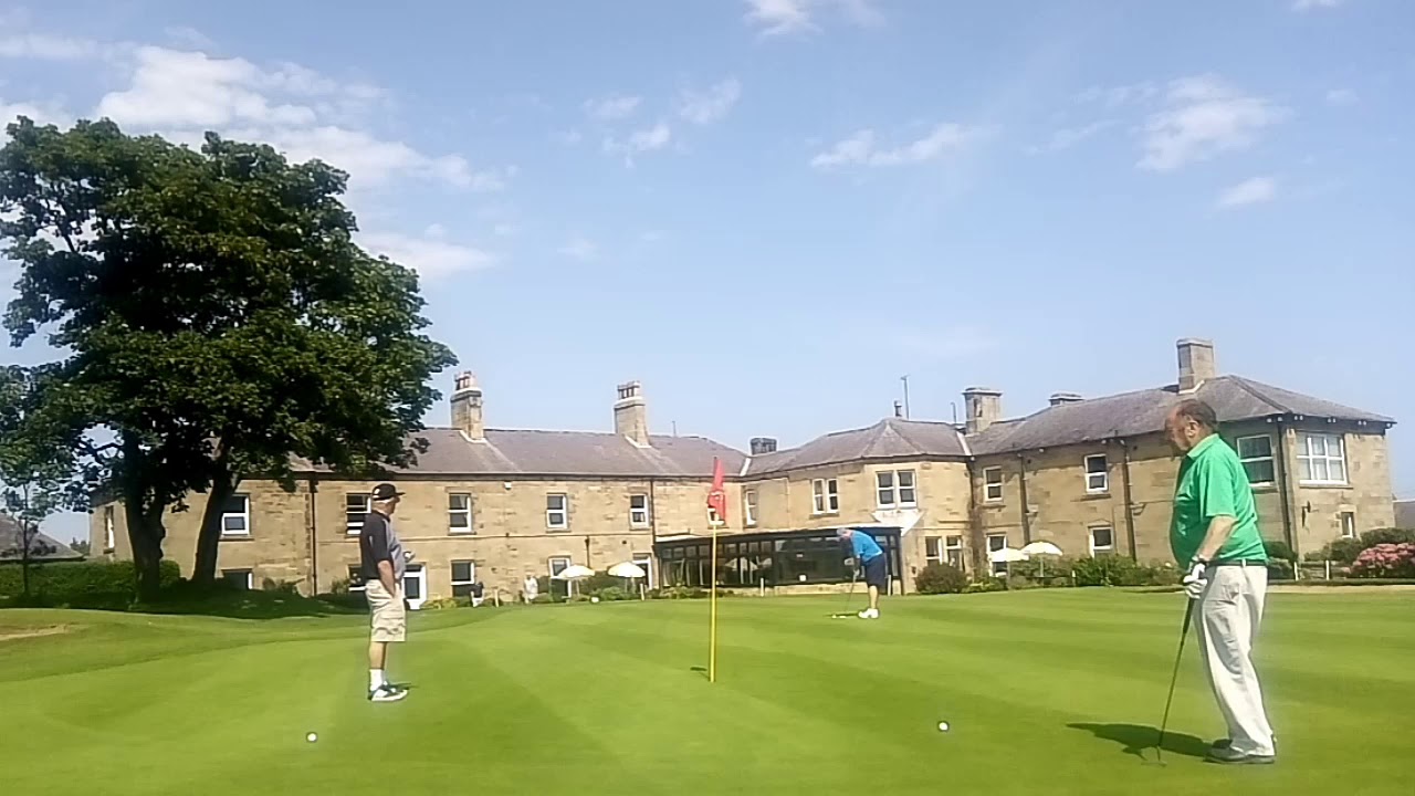 18th Hole Fozzy Birdie Putt Foxton Hall Golf Course - YouTube