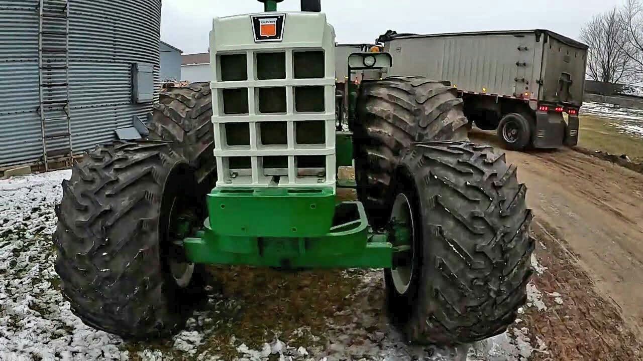 Oliver 1650 Floater Tractor - YouTube