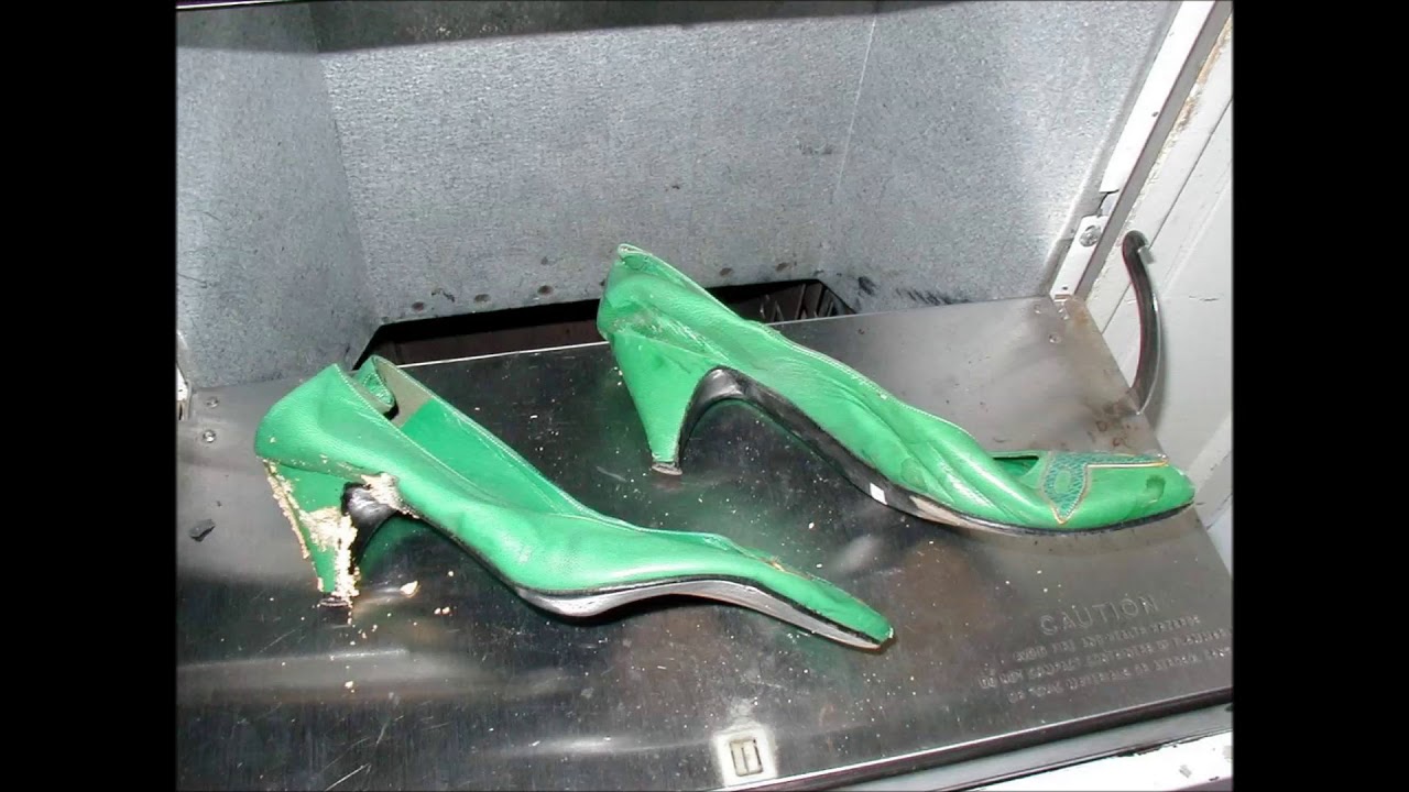 Shoes destruction 161010 - YouTube