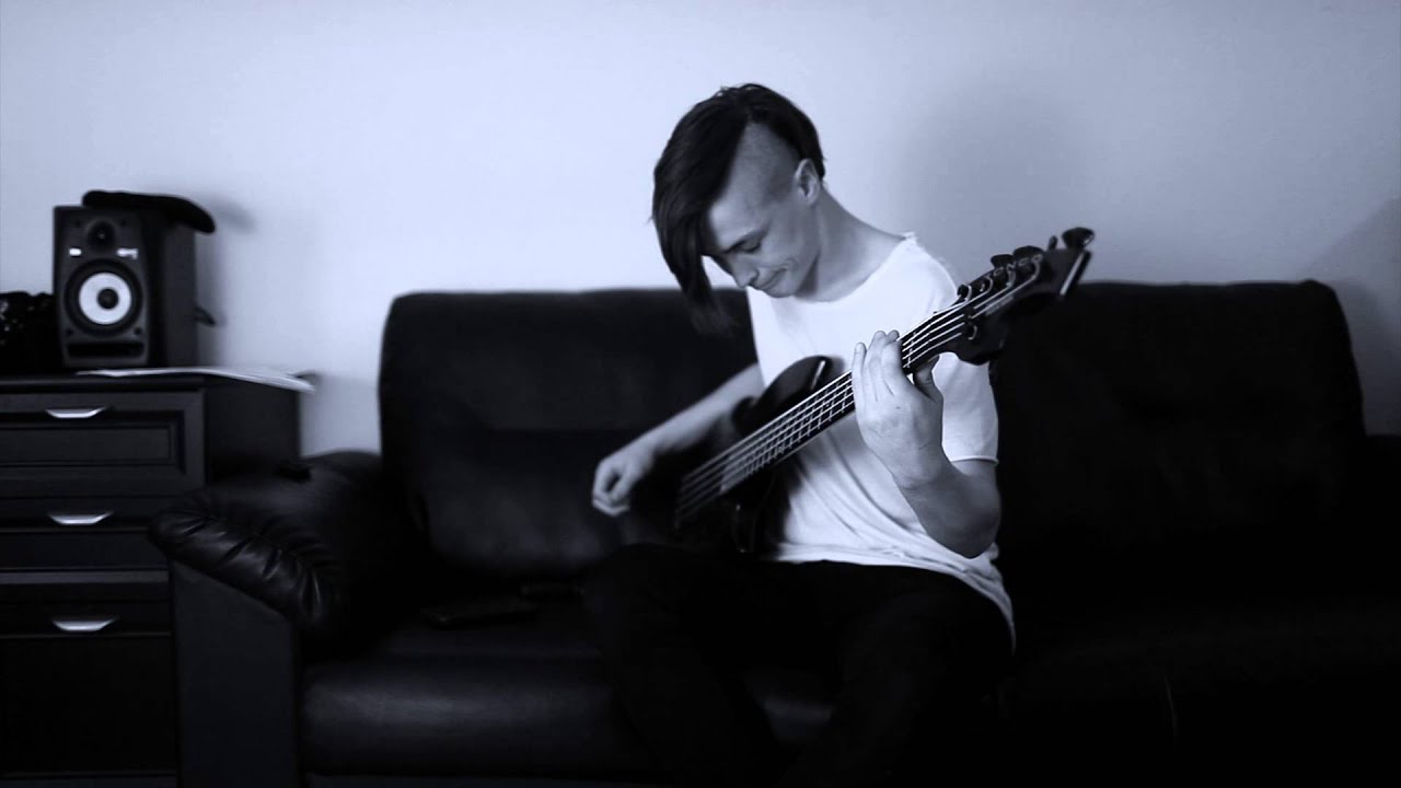 Figadame | Polyphia (Clip) - YouTube