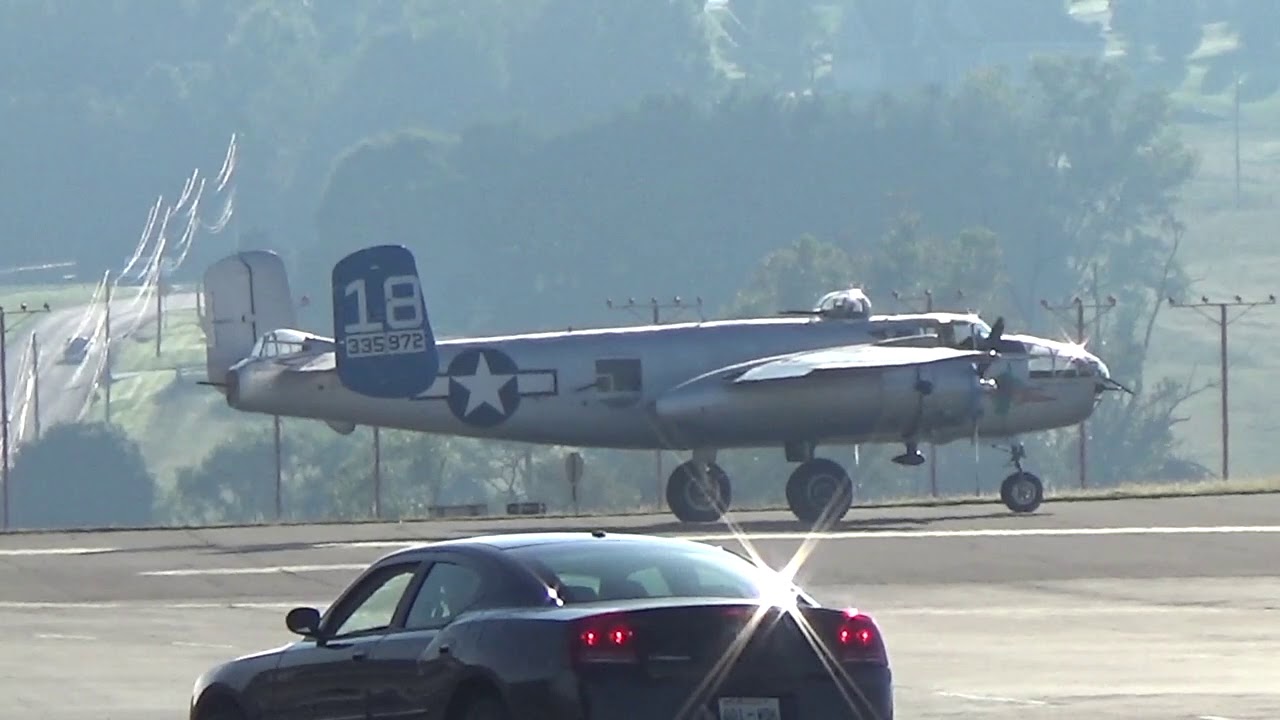 B-25J Maid In The Shade @ KTRI_07Sept18 - YouTube