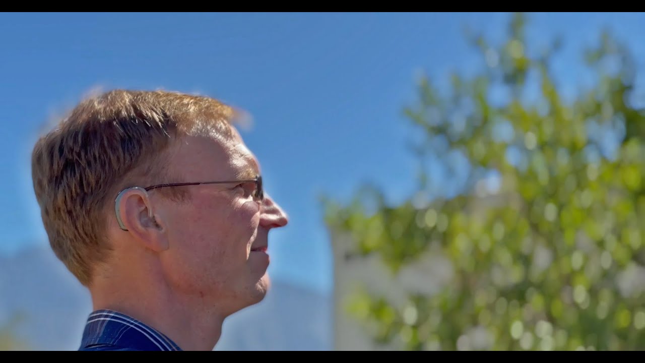 Jaco Engelbrecht - Deaf Athlete - YouTube