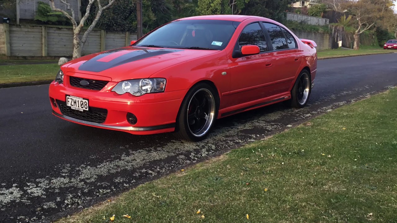 Ford Falcon XR8 Boss 260 - YouTube