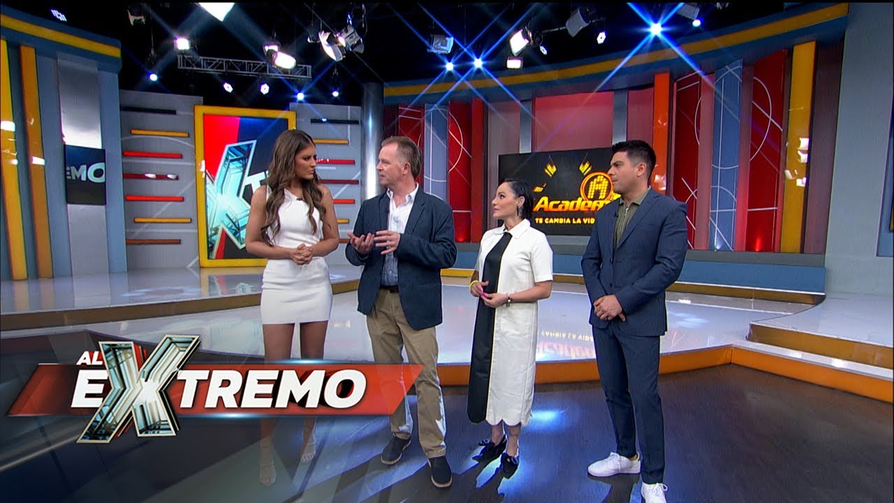 Lola Cortés y Arturo López Gavito, críticos de 'La Academia', en 'Al ...