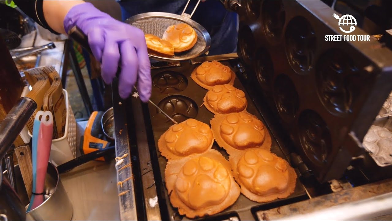 taiwanese street food - taiwan waffle - YouTube