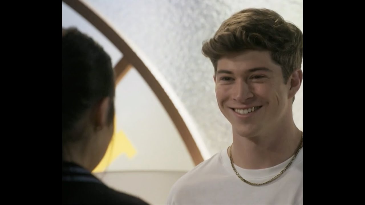 Neighbours 8866 Scene 3 - Sadie Rodwell (Emerald Chan) Harold's Cafe ...