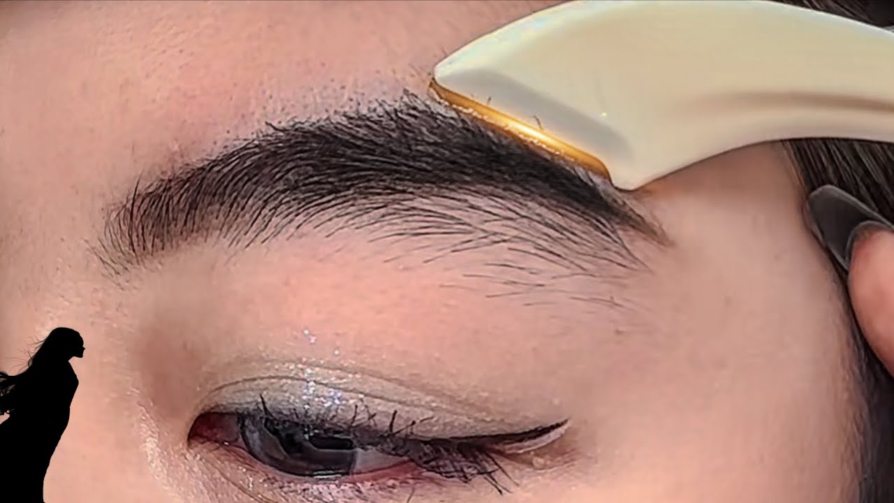 How to shape eyebrows at home in 30 seconds? Try This - YouTube