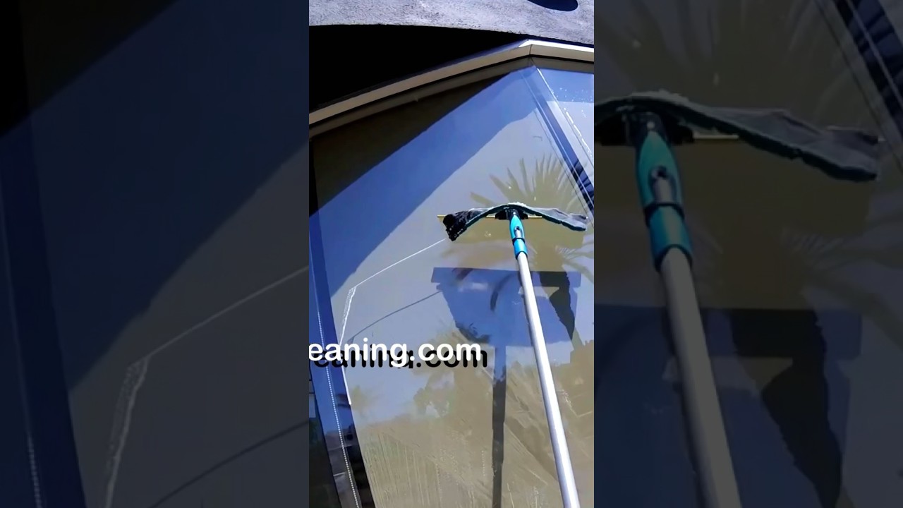 CLEANING SOME REALLY DIRTY WINDOWS. Complete video in BIO. MRM window cleaning - YouTube