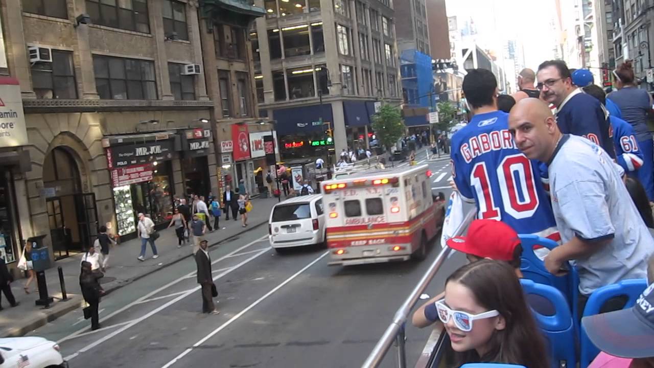 New York Rangers Fan Bus 4 Game 3 - YouTube