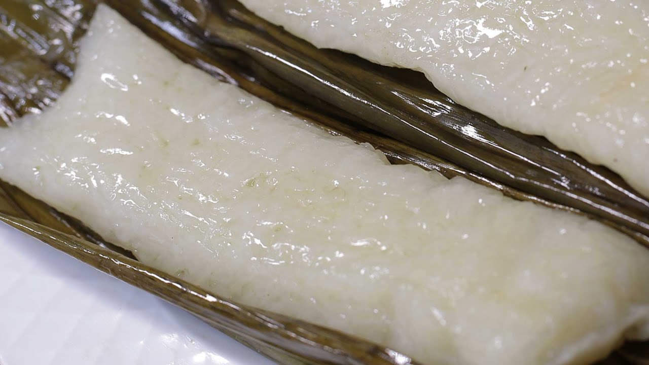 HOW TO MAKE BUDBUD CEBUS FAMOUS KAKANIN SUMAN - YouTube