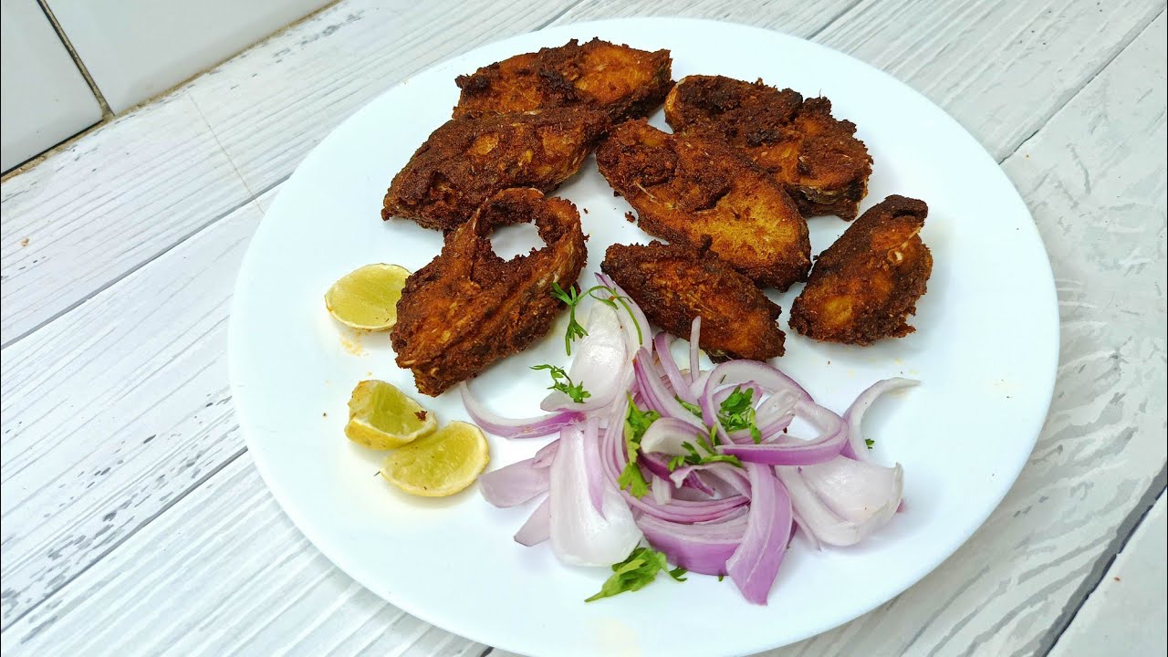 भिगवण फेमस चिलापी फ्राय 😍🤤😋 . महाराष्ट्रीयन मच्छी फ्राय. Fish Fry ...
