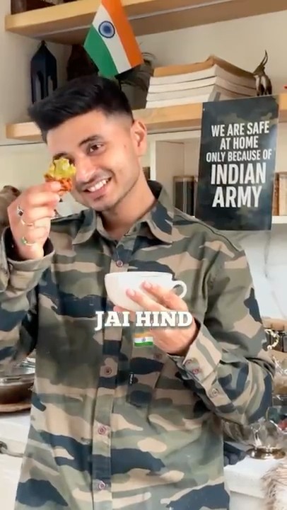 Fauji Foods Day 4 🌱🇮🇳. Aloo Kanda pakoda with chai. #indiansnacks #food ...
