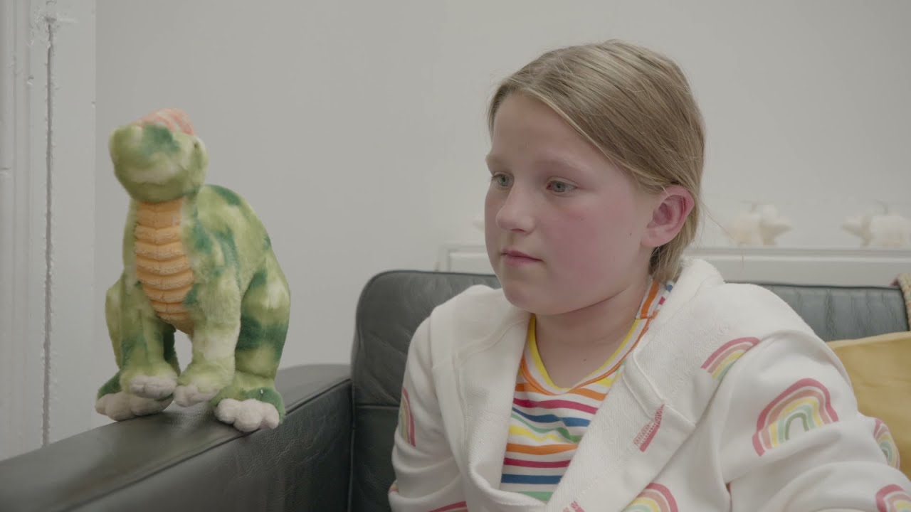 My Petsaurus CBeebies - NURSE TOPSY - Clip - YouTube