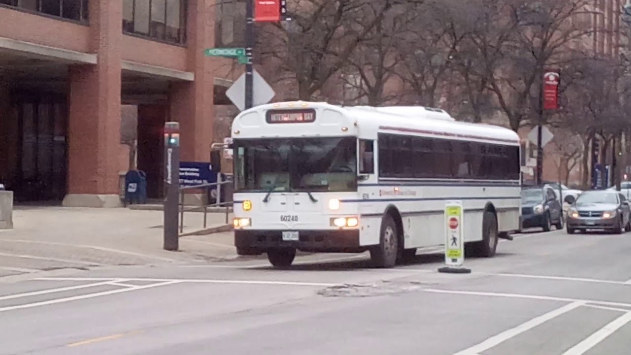 UIC Intracampus Bus Service 2006-07 IC RE 60240 On The Intracampus ...