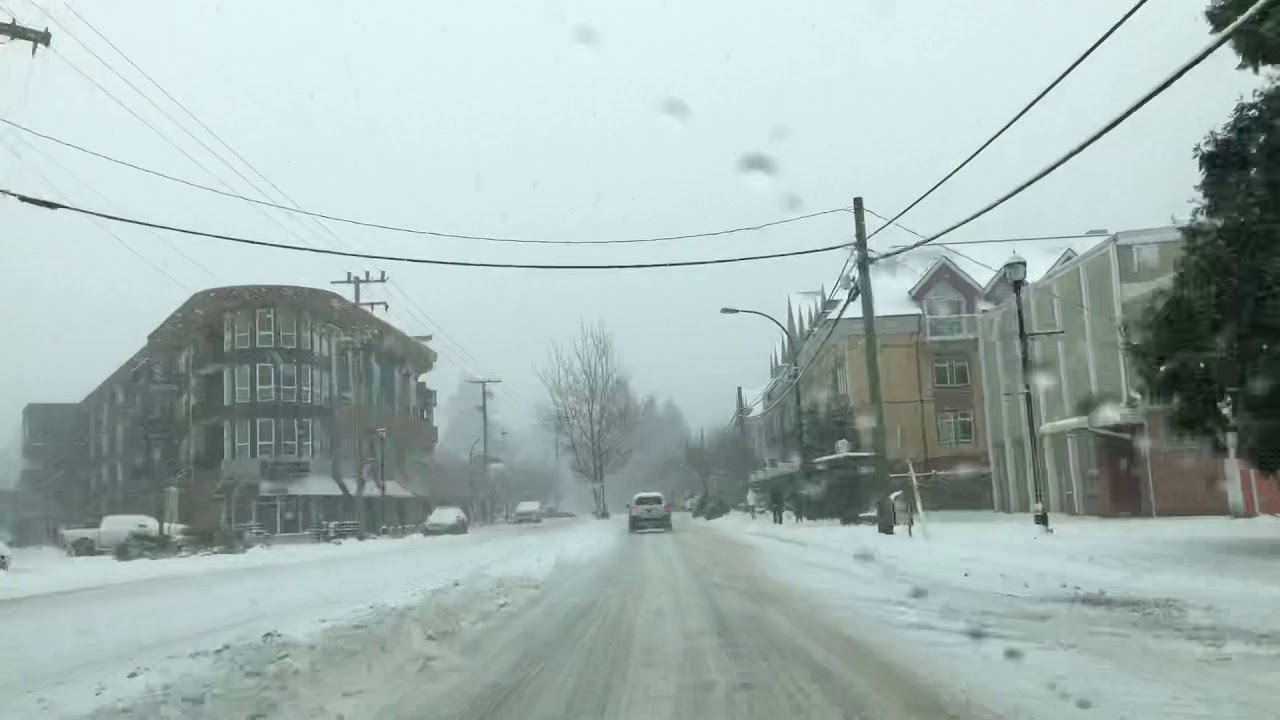 Heavy Snowfall Victoria BC 2019 - YouTube