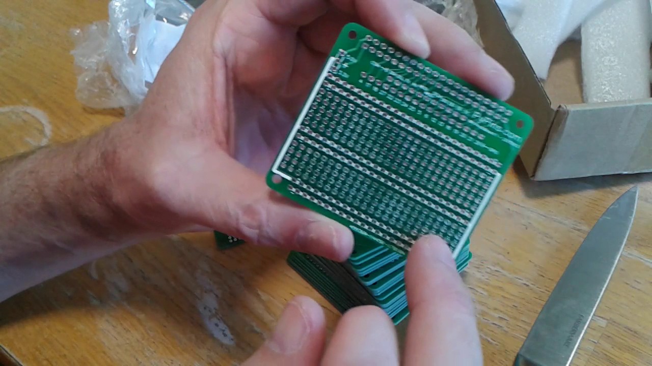 Unboxing Circuit Boards from EasyEDA (plus building and testing) - YouTube