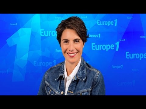 La camarade du jour : Emily Bécaud - YouTube