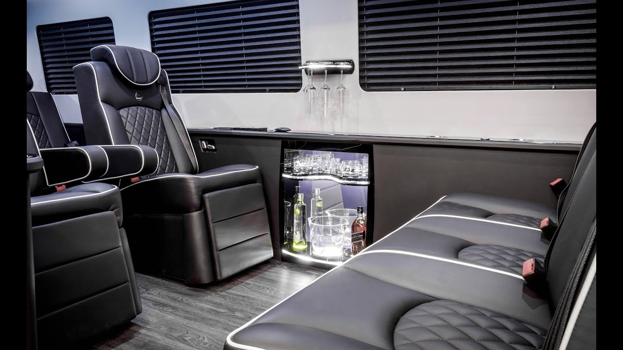 Mercedes Sprinter VIP Luxus on board.- Celebrities official transport ...