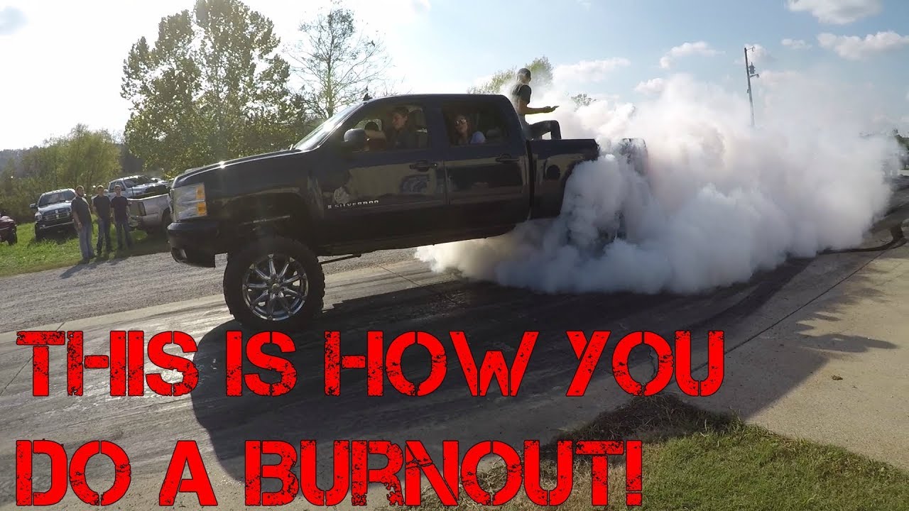 Burnouts and Lifted Diesel Trucks: Blackout in the Country 2017 Part 1 ...