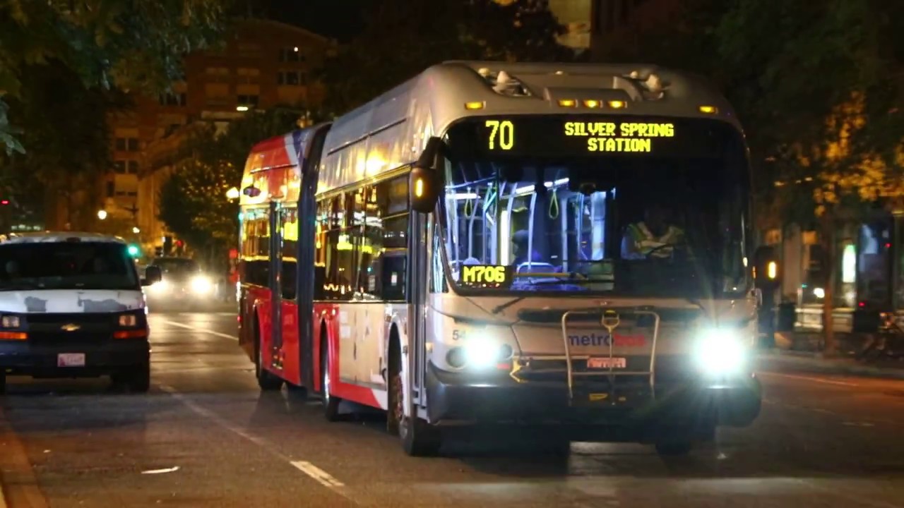 WMATA Metrobus 2009 New Flyer DE60LFA Artic Hybrid 5444 On The 70 @ 7th ...