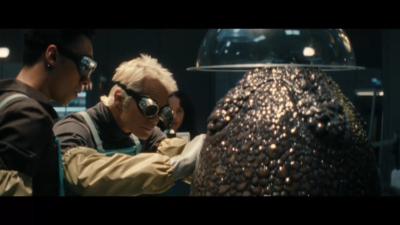 Alien earth episode 3 egg dissection scene - YouTube