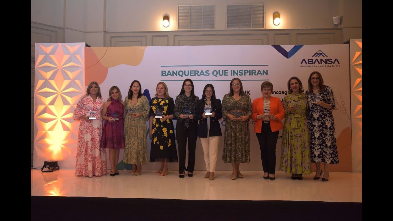 Evento Banqueras que inspiran - Lanzamiento "MujerAvanza" - YouTube