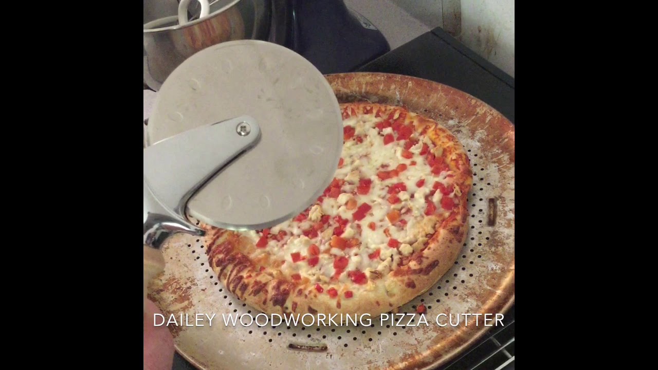 Dailey Woodworking Pizza Cutter - YouTube