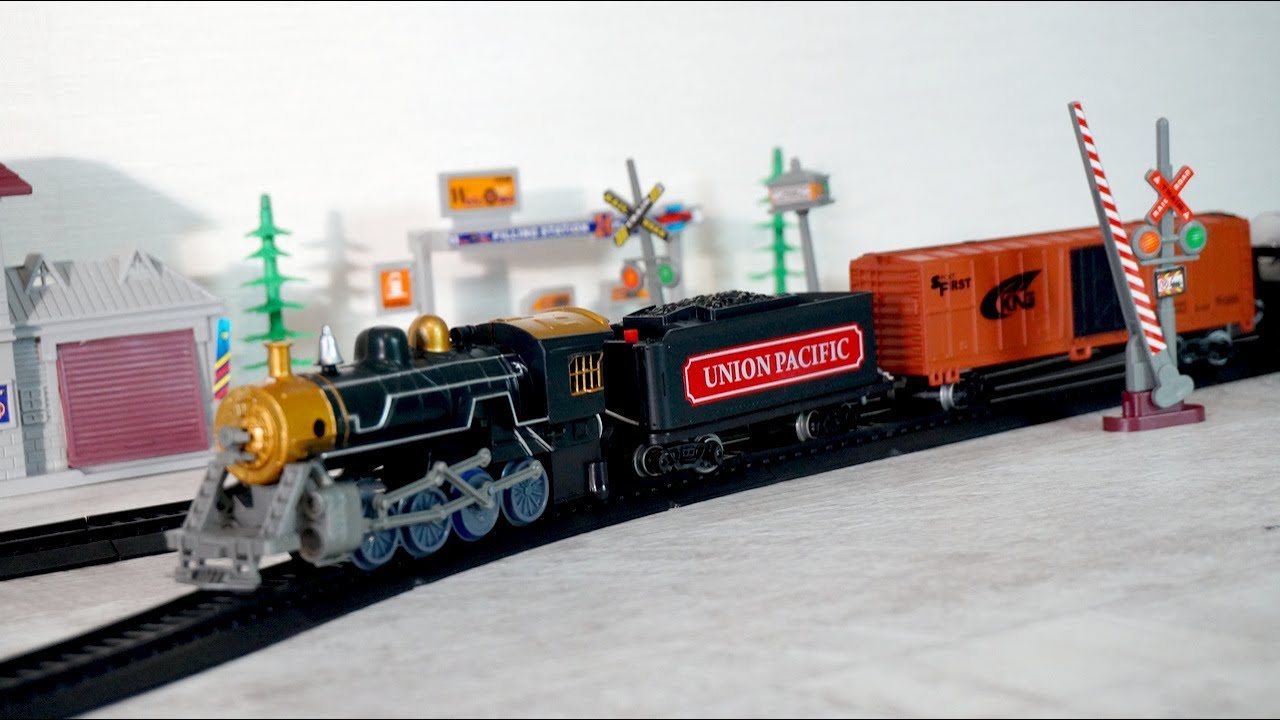 Toy train videos for children - train for kids - train videos - Toys ...