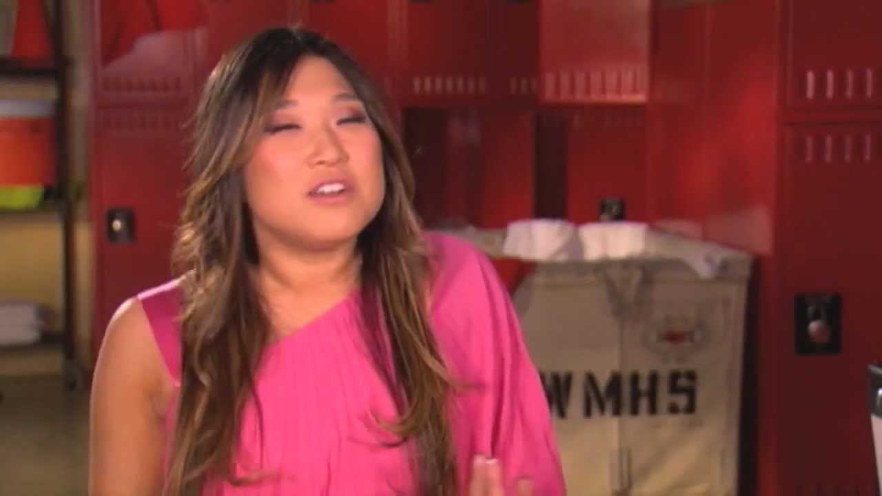 GLEE - Sneak Peek 'Saturday Night Glee-ver' - YouTube