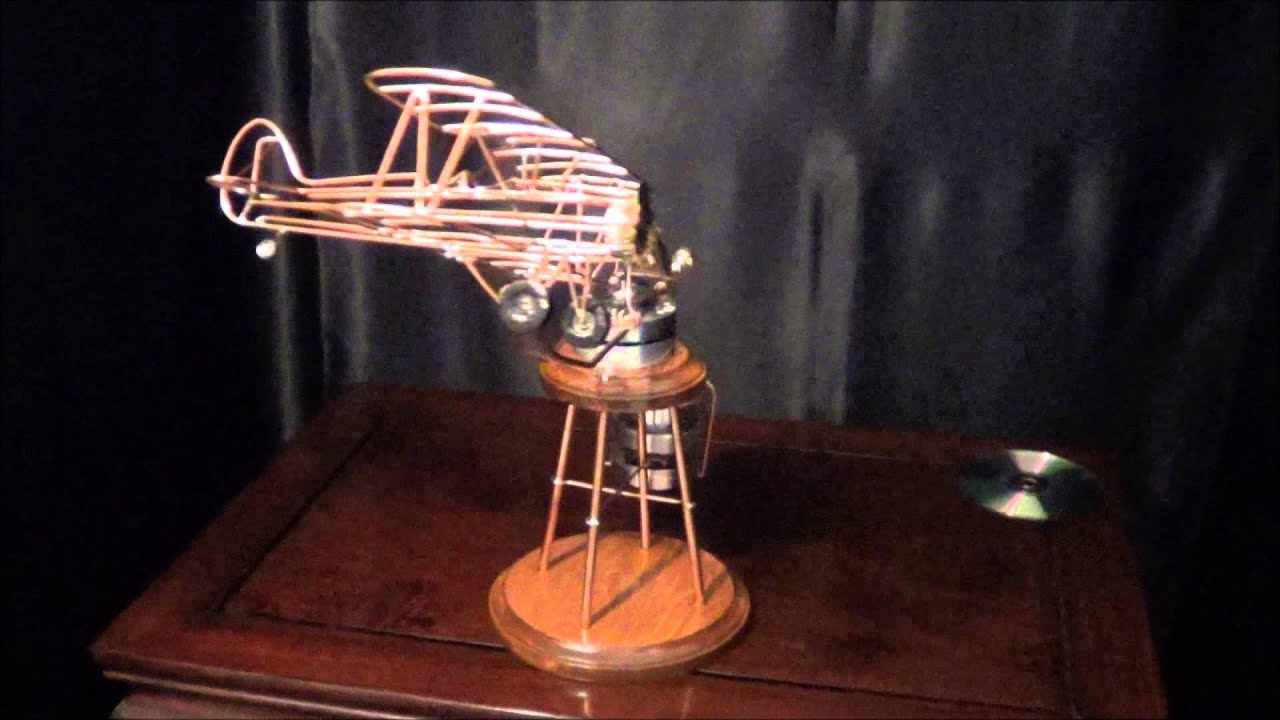 BiPlane, Kinetic Wire Airplane Sculpture, Model #29 - YouTube