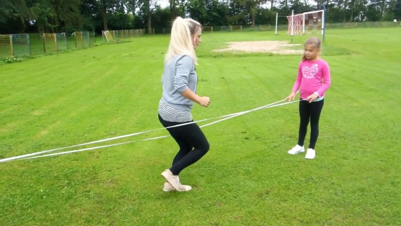 Tury - jak grać w gumę - YouTube