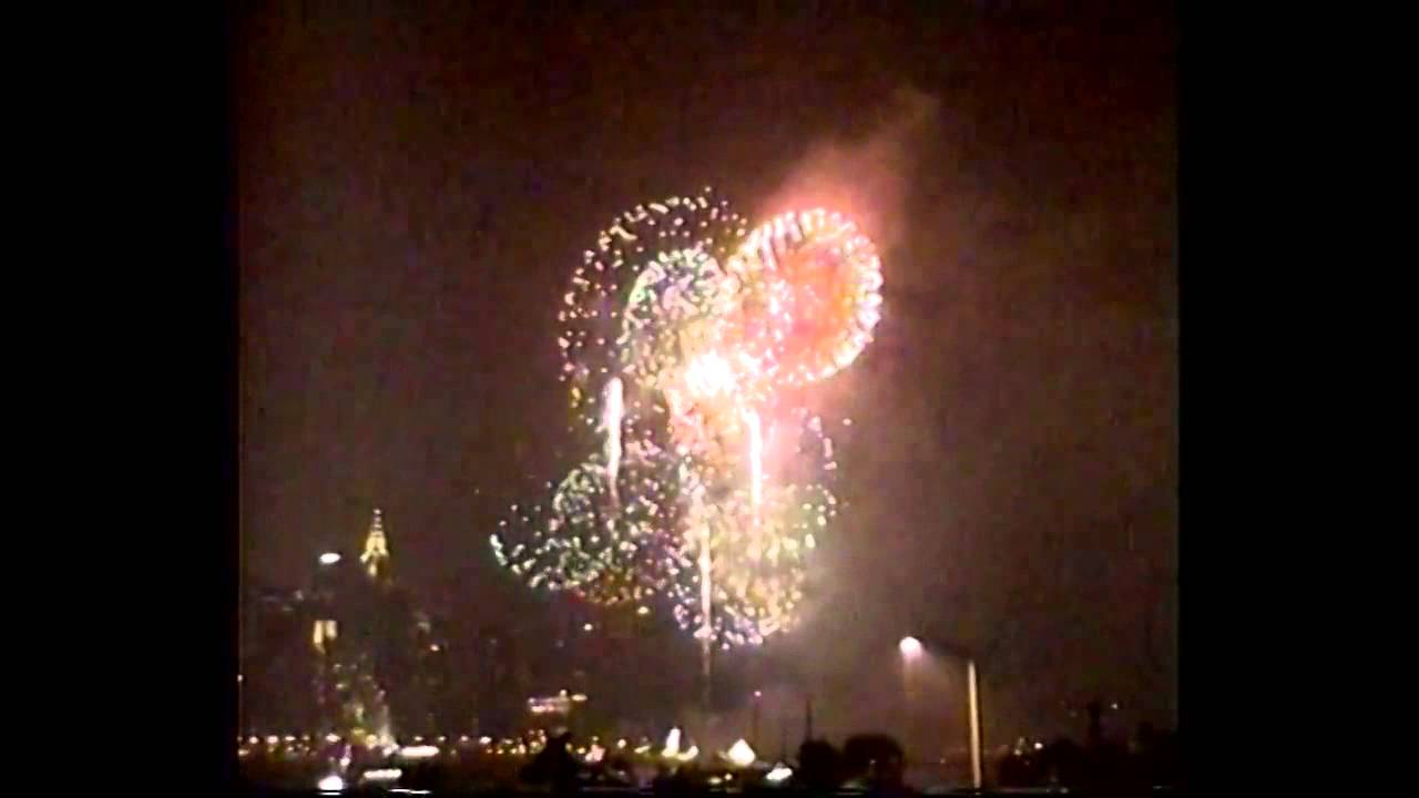 Rose and Kirt July 4th, 1998 - ("Williamsburg Fireworks" Part 2) - YouTube