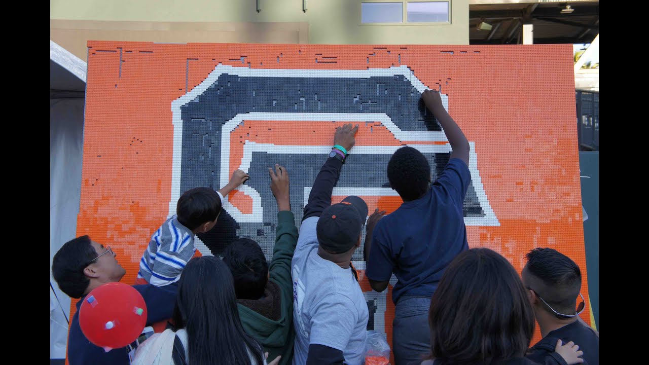7.5 Ft. San Francisco Giants LEGO Logo Built At AT&T Park - YouTube
