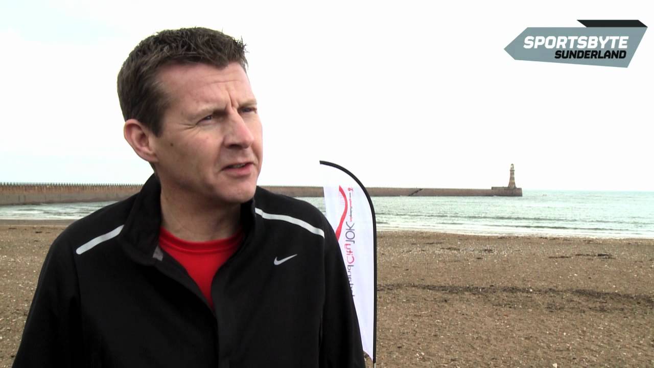 Sportsbyte - Steve Cram and Charlie Spedding Sunderland Marathon 2012 ...