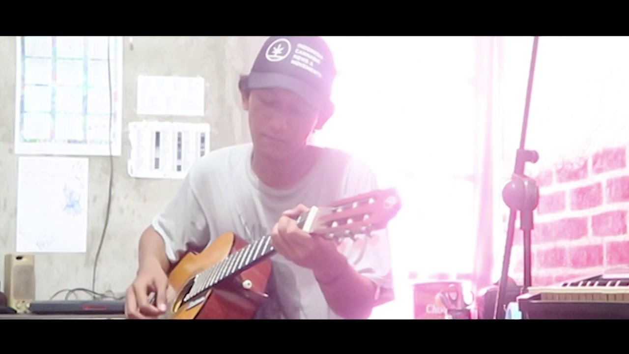 Dhewagoes - Mata Sendu (Live at Mistake Production) - YouTube