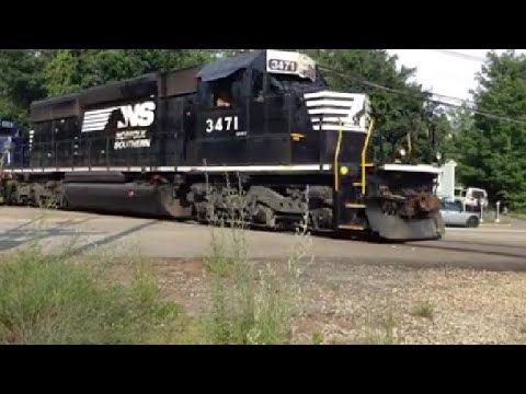ST POED with NS 3471 leading at Plaistow NH August 2nd 2014 - YouTube