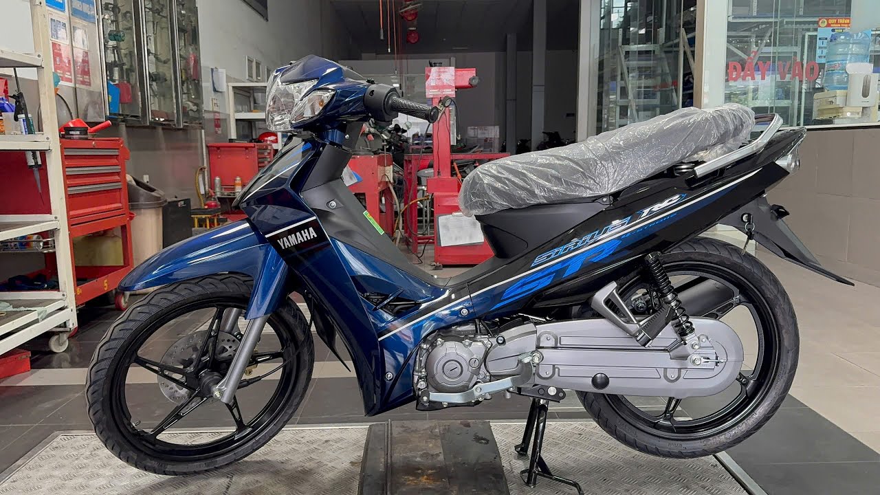 Yamaha Sirius 110cc Bánh Mâm Xanh Đen| Bình Exciter - YouTube