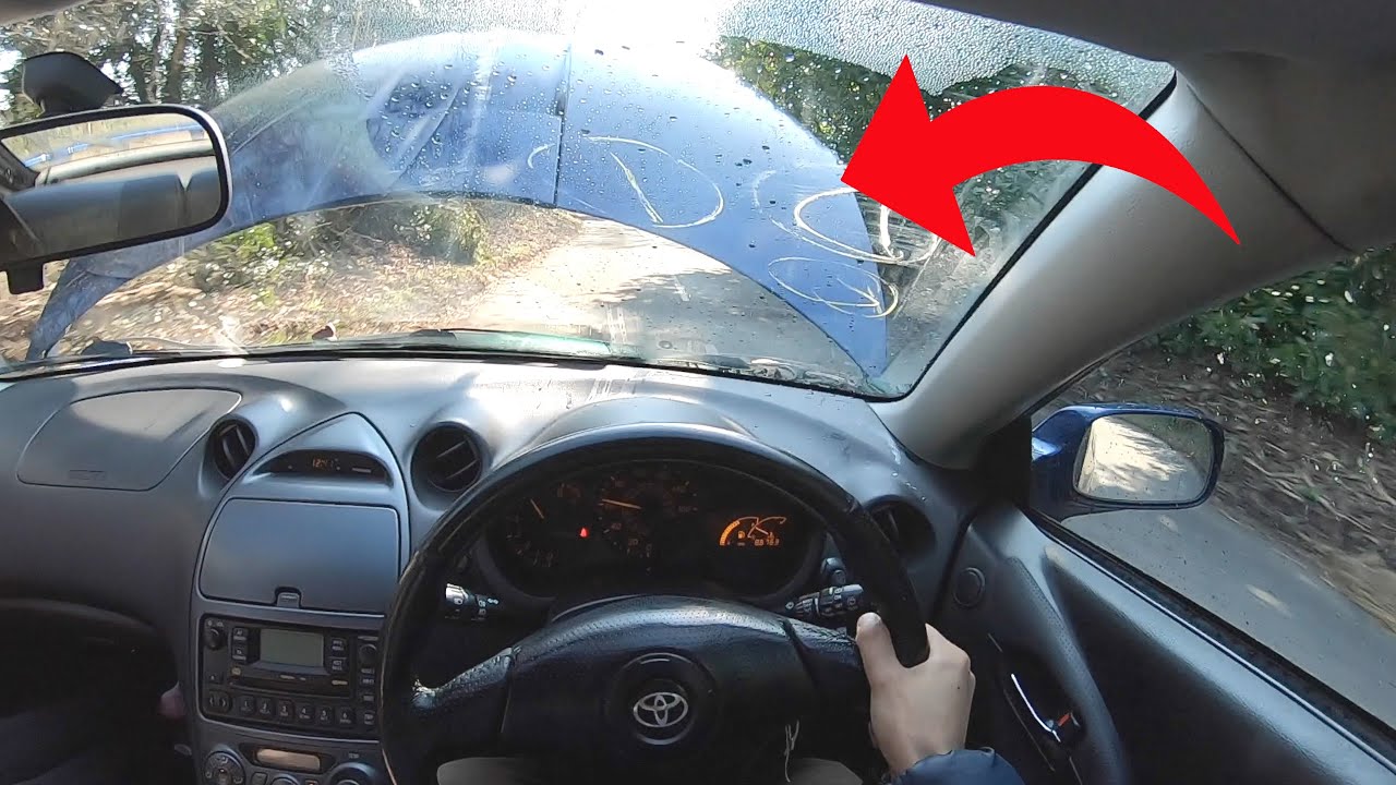 70MPH! BONNET SMASH WINDSREEN.....ALWAYS CLOSE YOUR BONNET! - YouTube