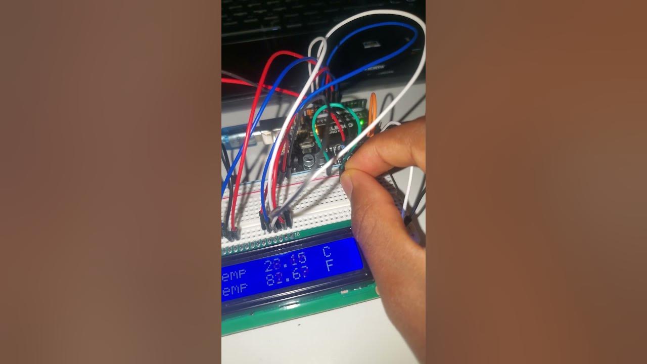 Python + LCD + Thermistor =Health!!! - YouTube