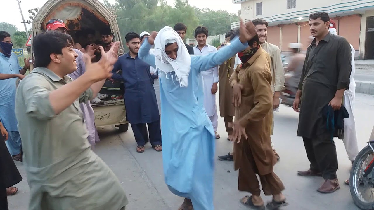 chal hat new version dance Pashto local must dance privet program 2019 - YouTube
