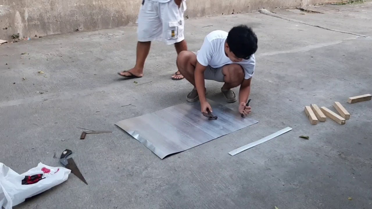 Making round pipe using sheet metal - YouTube