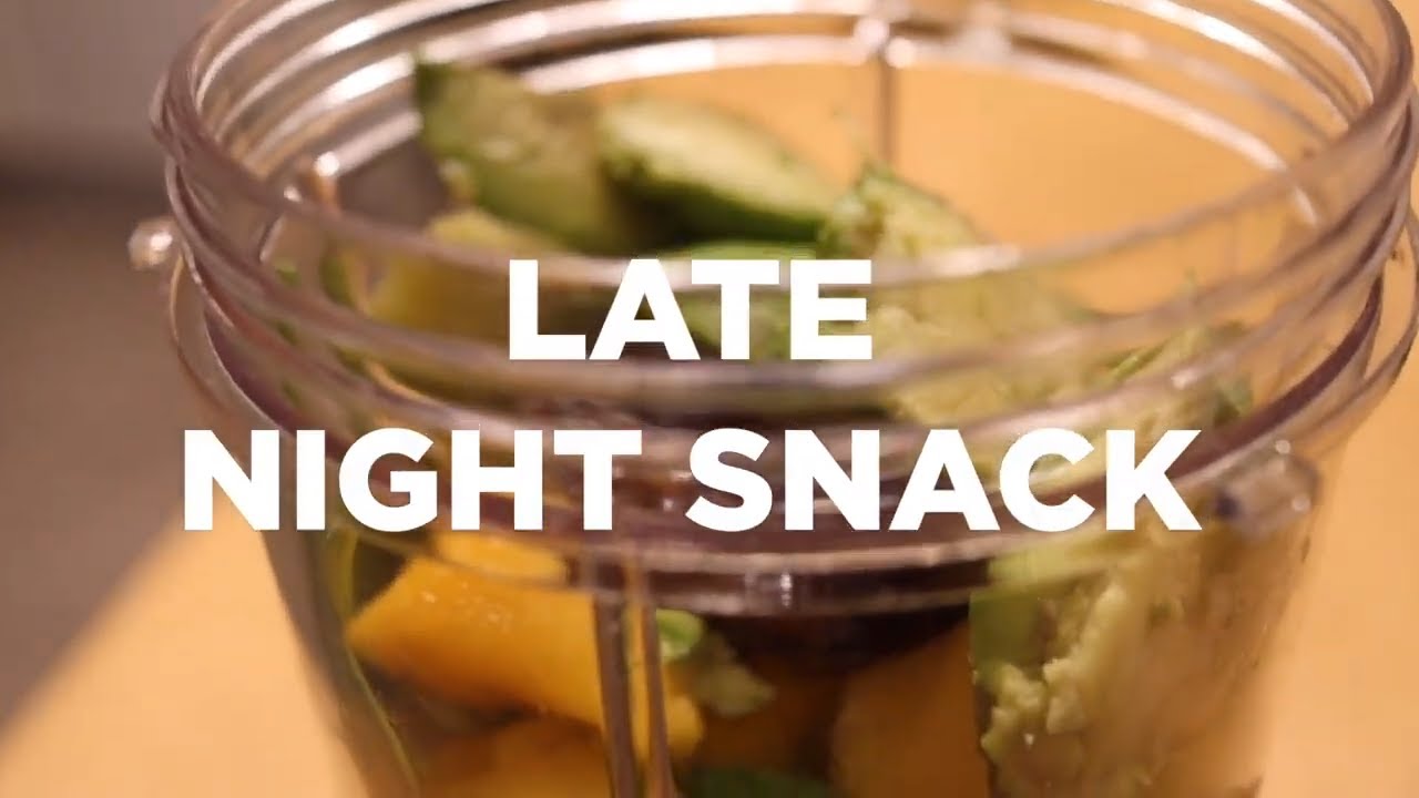 HEALTHY LATE NIGHT SMOOTHIE SNACK!!! - YouTube