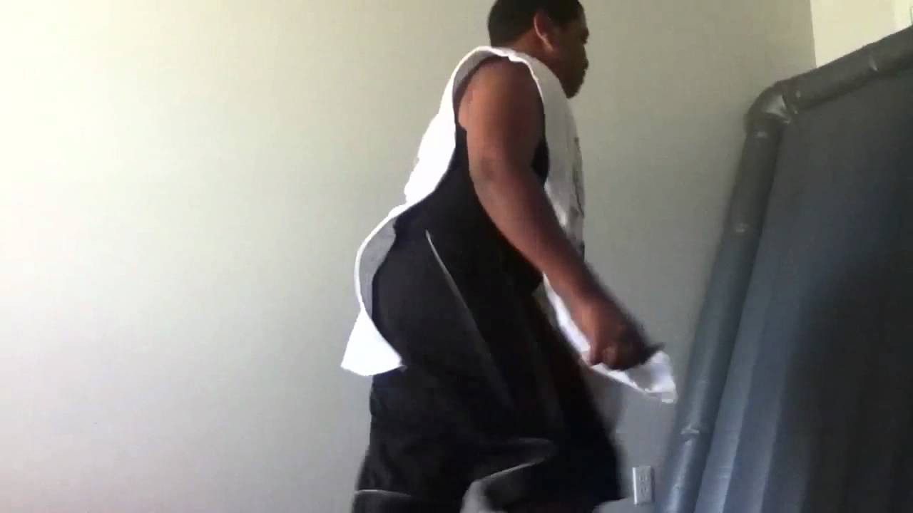 Fat Guy Shuffle! - YouTube