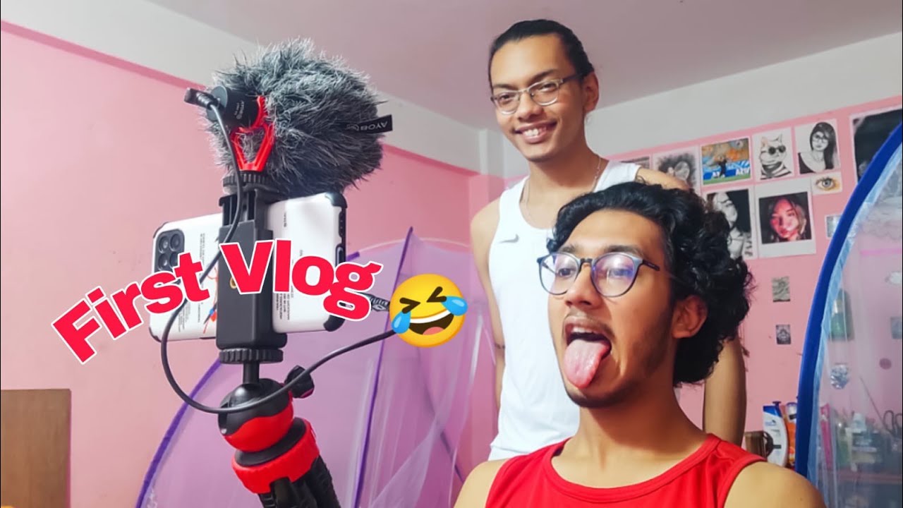 Our First Vlog! 😰 Gone Wrong - YouTube