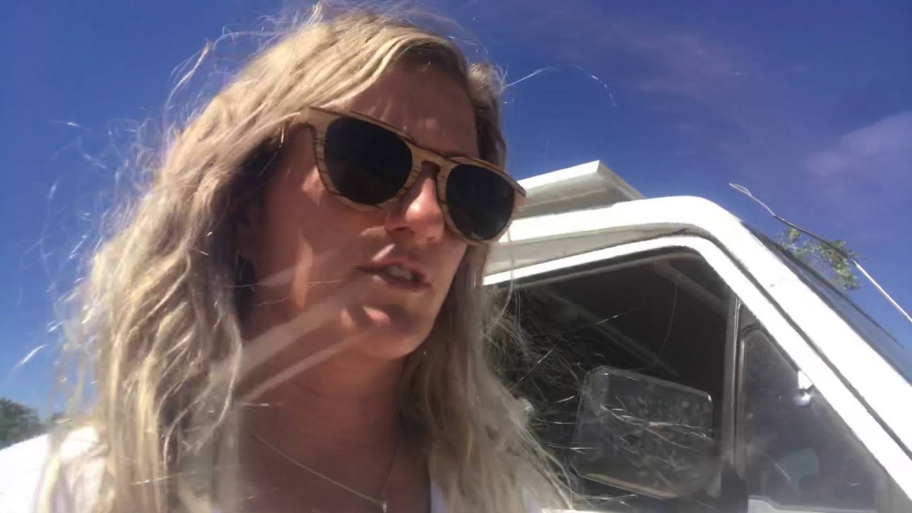 Toot for wedge tailed eagles - YouTube