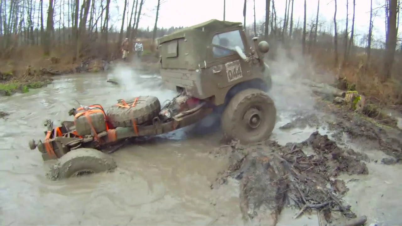 Mercedes Unimog in Extreme Conditions - YouTube