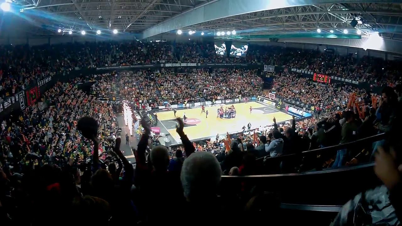 Bilbao Arena Miribilla // RETAbet - Real Madrid // 17-Nov-2019 - YouTube