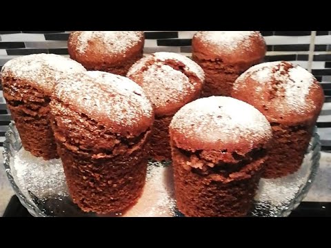 Kağıt bardakta tencerede kek||öğrenci evinde kolay kek yapmak||fırınsız kek kalıpsız kek tarifi